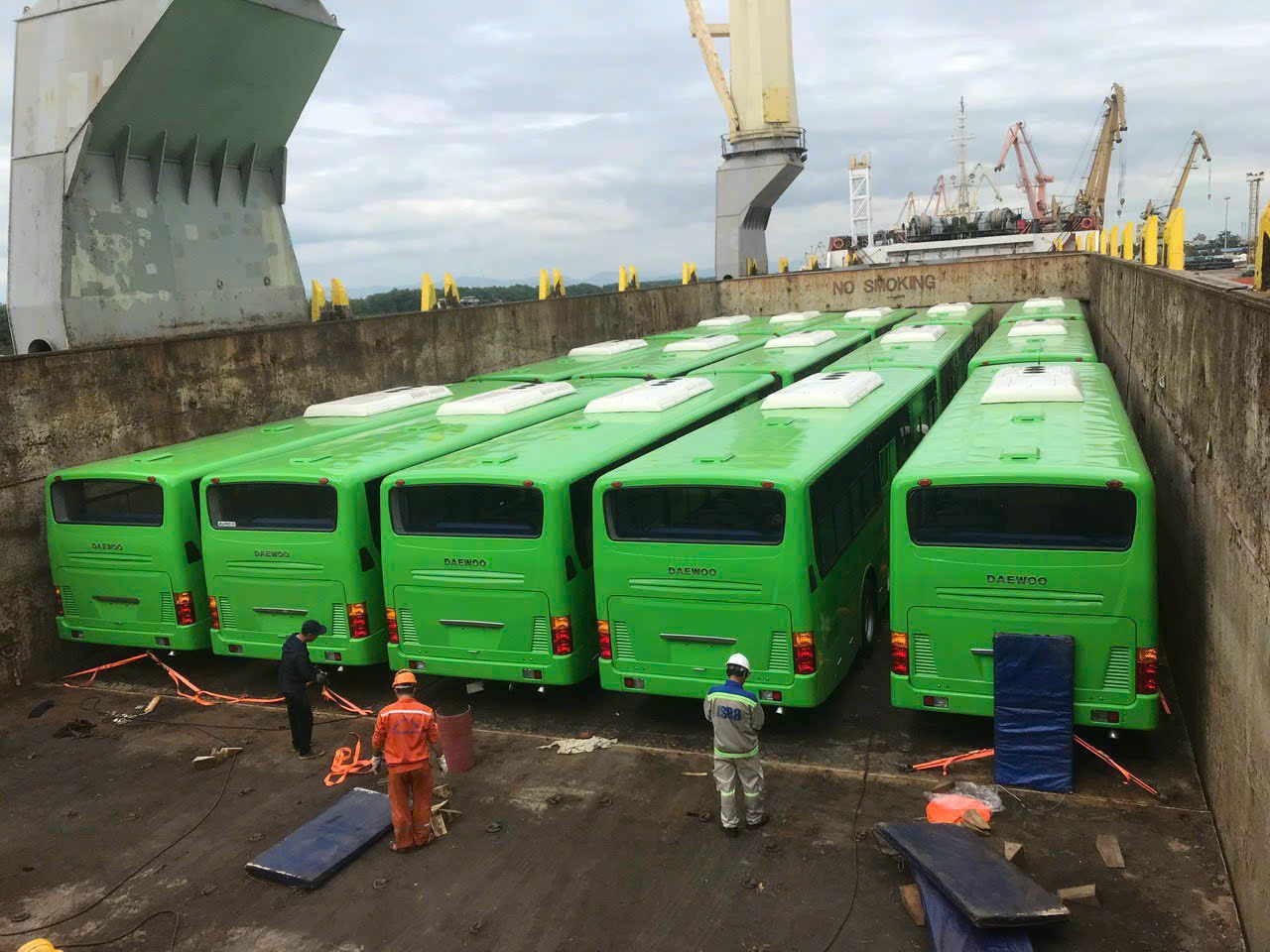 CARGO LASHING AND SECURINGRCURING